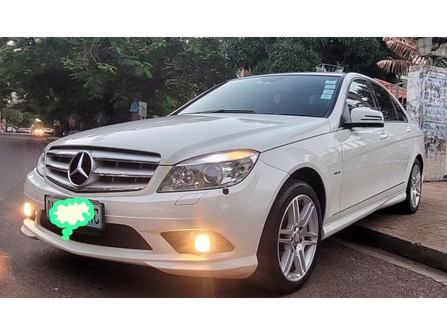 Mercedes Benz C200 2010 recém chegado Maputo - www.soboladas.co.mz