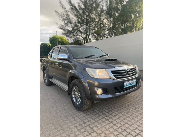 Vendo toyota hilux d4d Maputo - www.soboladas.co.mz