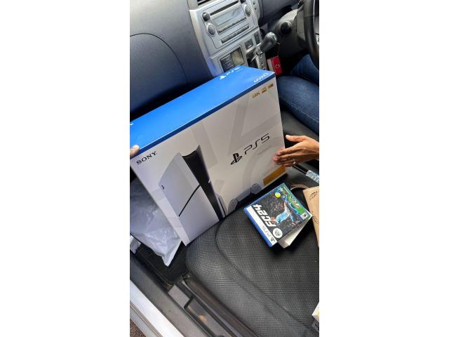 PS5 slim 1TB SSD + 1 Jogo ( FC 24 ) selado Maputo - www.soboladas.co.mz