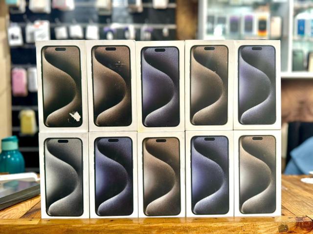 Iphone 15 Pro Max 256GB ( Dual SIM ) Selado Maputo - www.soboladas.co.mz