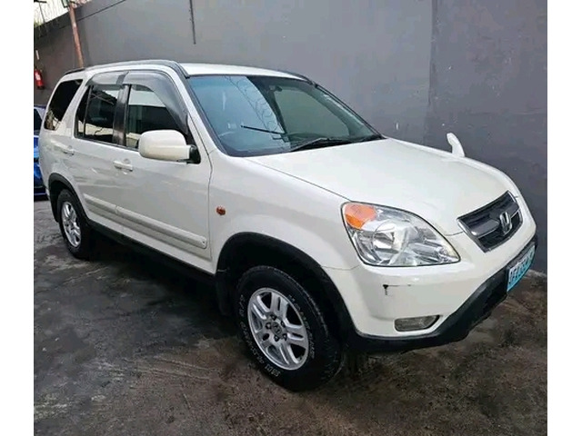 Honda CR-V 4WD Maputo - www.soboladas.co.mz