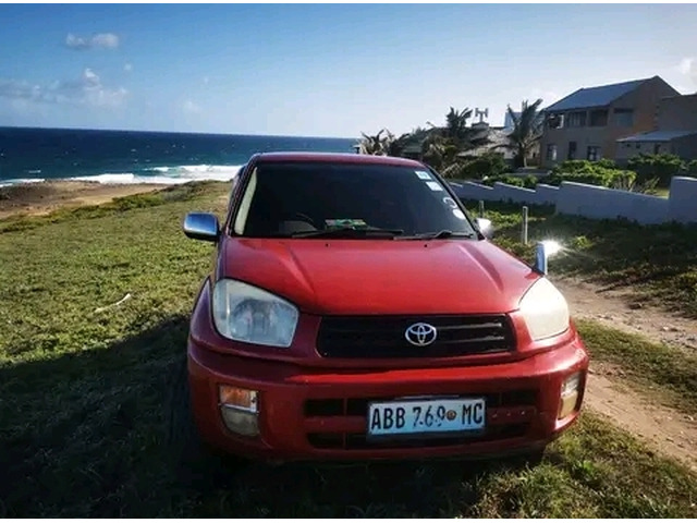 Toyota Rav4 4x4 Maputo - www.soboladas.co.mz