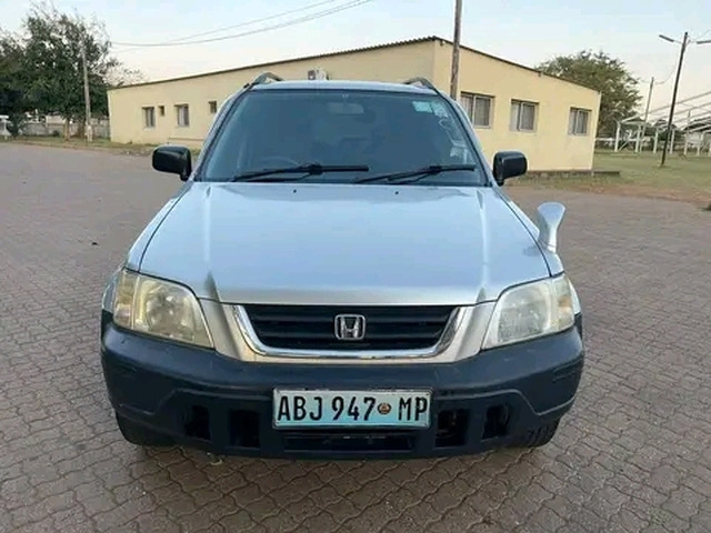 Honda CR-V 4WD Maputo - www.soboladas.co.mz