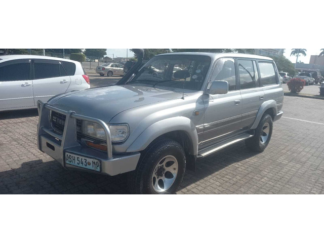 Vendo toyota land cruiser vx Maputo - www.soboladas.co.mz